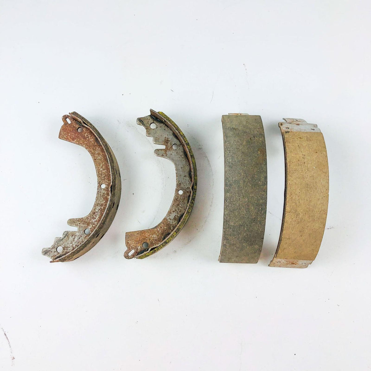 Jeep Brake Shoe Set J320 0691 AFC6FE 2328 New Old Stock NOS FMS 40 Aim ...