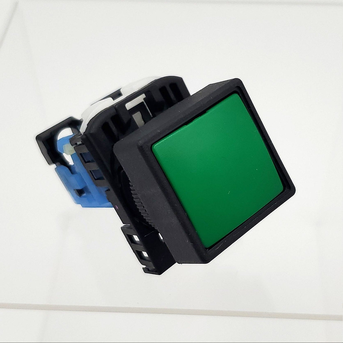 Fuji AR22F0S-10G Momentary Switch Push Button Green 22mm Square — HKResale