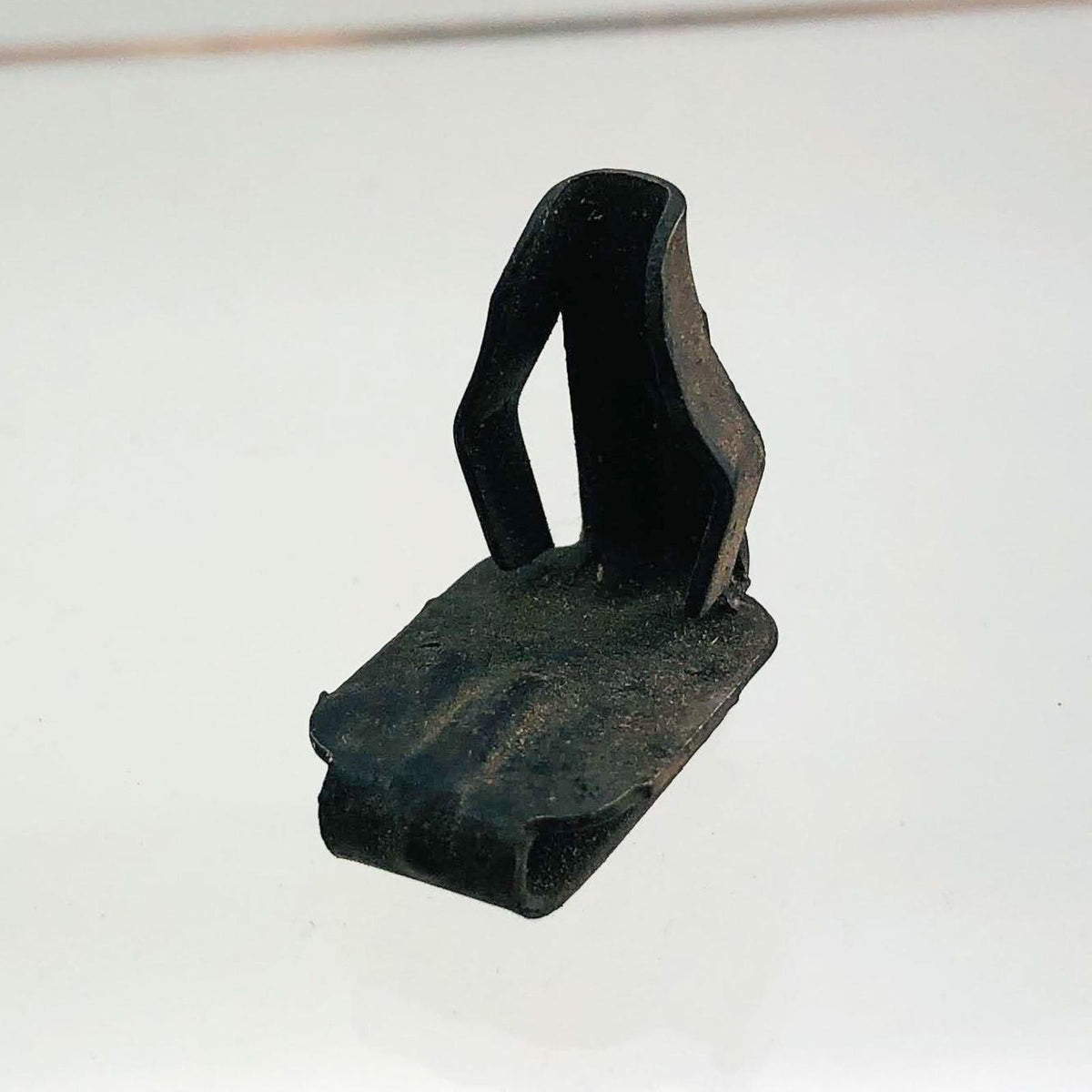 Kaiser Jeep 960339 Deluxe Door Panel Clip OEM NOS 1967-71 Jeepster Com ...