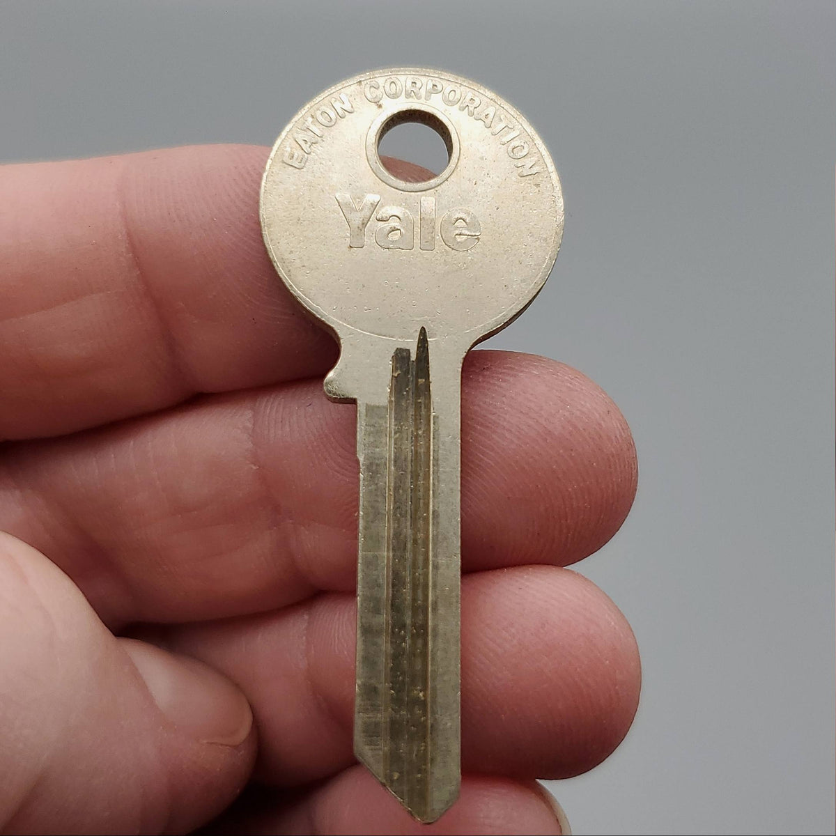 5x Yale RN12 1/2 Key Blanks JF Keyway Nickel Silver 6 Pin NOS — HKResale