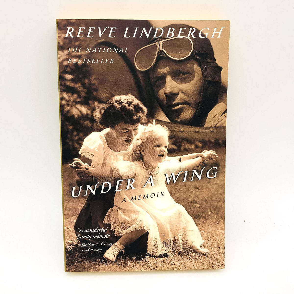 Under A Wing Paperback Reeve Lindbergh 1999 Daughter Charles Lindbergh ...
